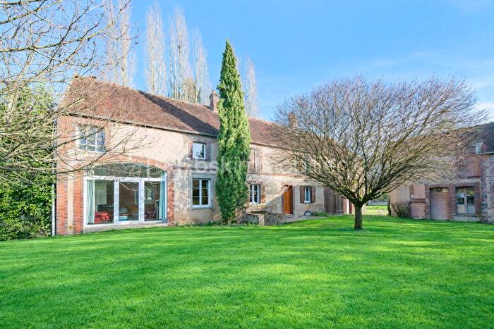 Maison à vendre - Les Bordes - 5 pièces - 3 chambres