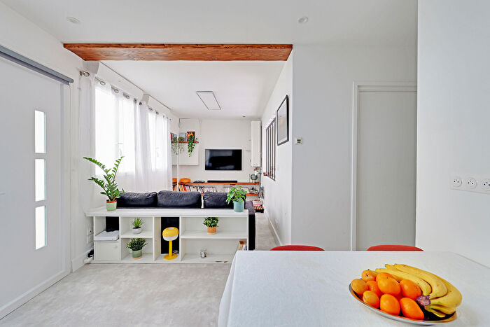 Paris 10ème, Goncourt, Canal Saint-Martin : Appartement 2 pièces à vendre