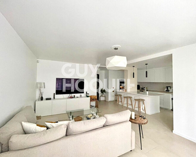 Appartement à vendre - Courbevoie, Faubourg de lArche - 3 pièces - 2 chambres