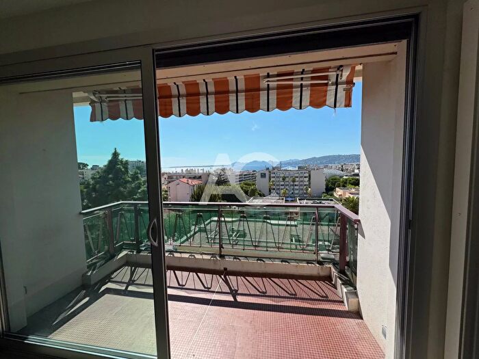 Appartement à vendre - Antibes - 3 chambres
