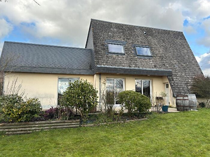 Maison à vendre - LAigle - 6 pièces - 5 chambres