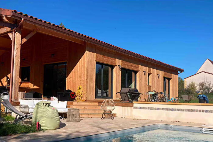 Maison 4 pièces à Montignac, à vendre