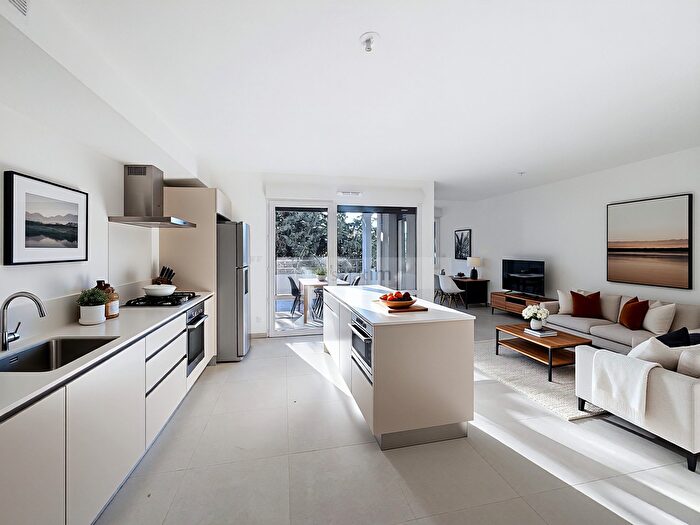 Appartement à vendre - La Ciotat - 4 pièces - 3 chambres