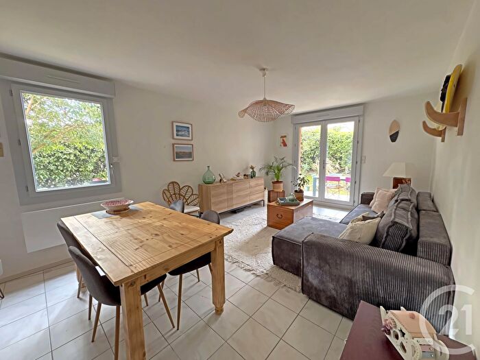 Appartement à louer - Toulouse, Château de lHers - 3 pièces - 2 chambres