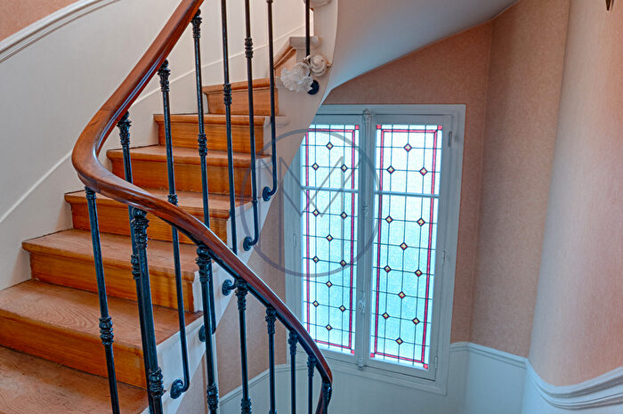 Maison à vendre - Versailles, Montreuil - 9 pièces - 6 chambres