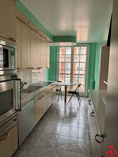 Appartement à vendre - Versailles, Clagny Glatigny - 6 pièces - 4 chambres