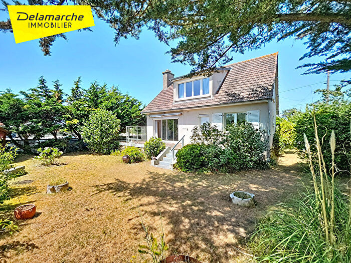 Maison 6 pièces à Bréhal, à vendre