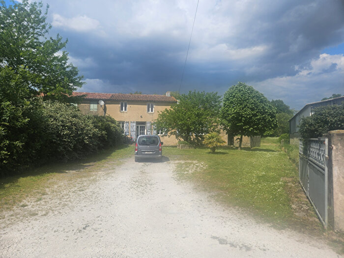 Maison à vendre - Corme-Écluse - 7 pièces - 5 chambres