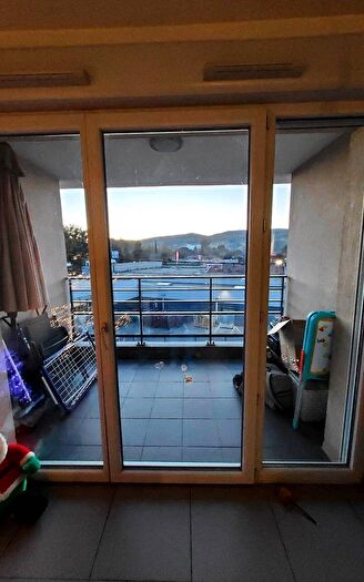 Appartement à louer - Peripherie Centre, St Maximin la Ste Baume - 3 pièces