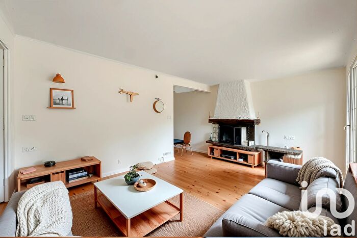 Maison à vendre - Saint-Sauveur-sur-École - 8 pièces