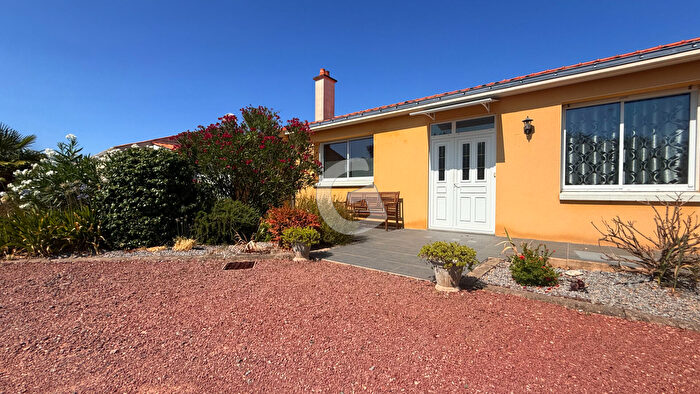 Maison 7 pièces à vendre à Saint-Avaugourd-des-Landes