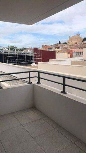 Appartement 4 pièces à louer à Les Alizées-Les Baumes-Le Méjean, Istres