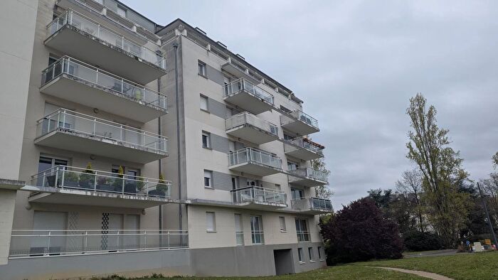 Appartement 4 pièces à louer à Tours, Lac