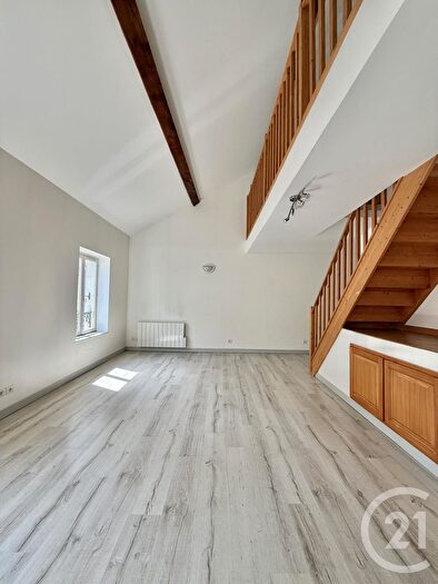 Appartement à louer - Moulins, Centre-ville - 3 pièces - 2 chambres