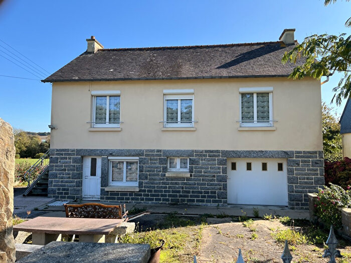 Maison à vendre - Saint-Nicolas-du-Pélem - 4 pièces - 2 chambres