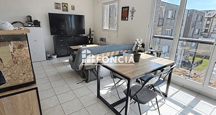 Saint-Georges-des-Groseillers : Appartement 2 pièces à vendre
