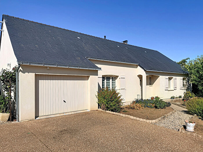 Doué-la-Fontaine : Maison 5 pièces à vendre