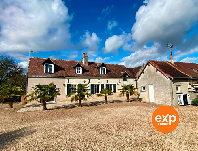 Maison à vendre - Saint-Jean-Saint-Germain - 6 pièces - 4 chambres