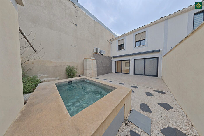 Maison à vendre - Bagnols-sur-Cèze, Capite - 3 pièces - 2 chambres