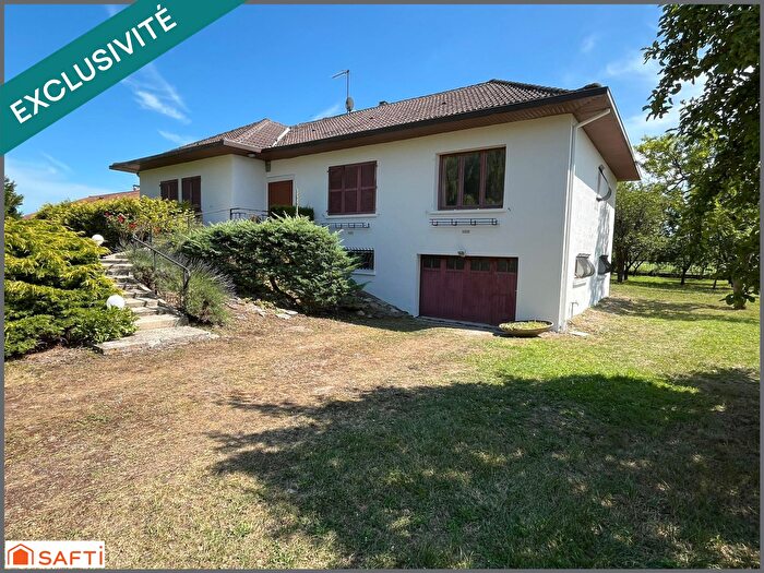 Maison à vendre - Revigny-sur-Ornain - 6 pièces - 4 chambres