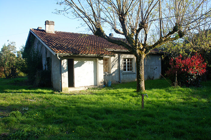 Maison à vendre - Saint-Vincent-de-Paul - 5 pièces - 3 chambres