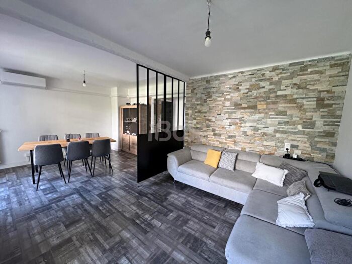 Appartement à louer - Toulon, Beaulieu - 4 pièces - 2 chambres