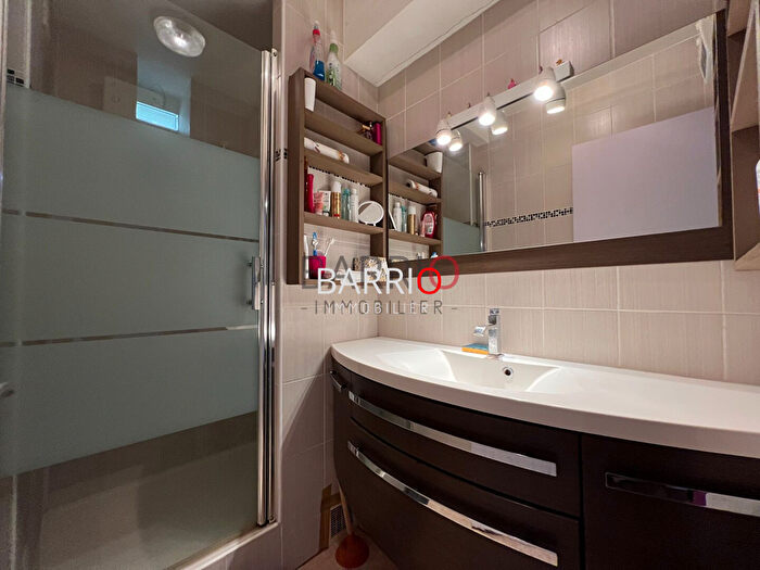 Appartement à vendre - Saint-Cyprien - 3 pièces - 2 chambres