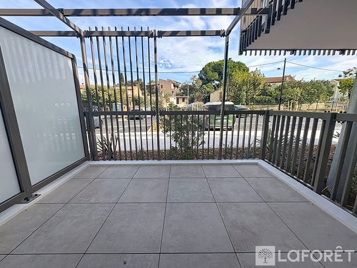 La Londe-les-Maures, Centre-ville : Appartement 2 pièces à louer