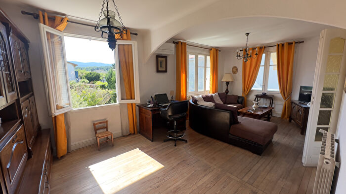 Maison à vendre - Chabeuil - 6 pièces - 4 chambres