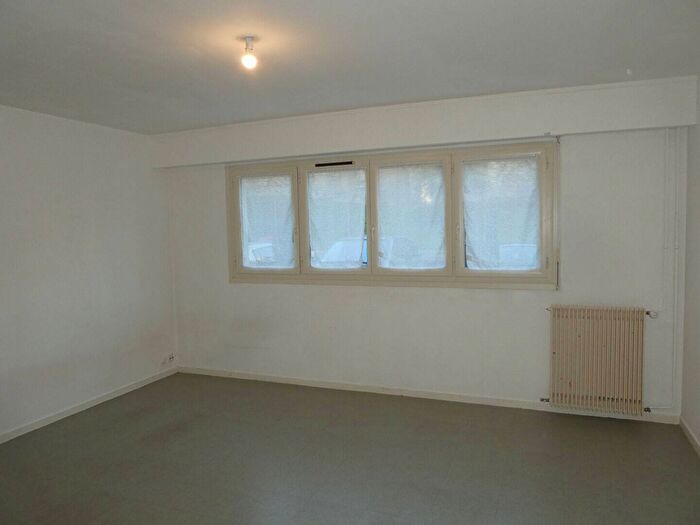 Beaumont-Vauquois, Orléans : Appartement 1 pièce à louer