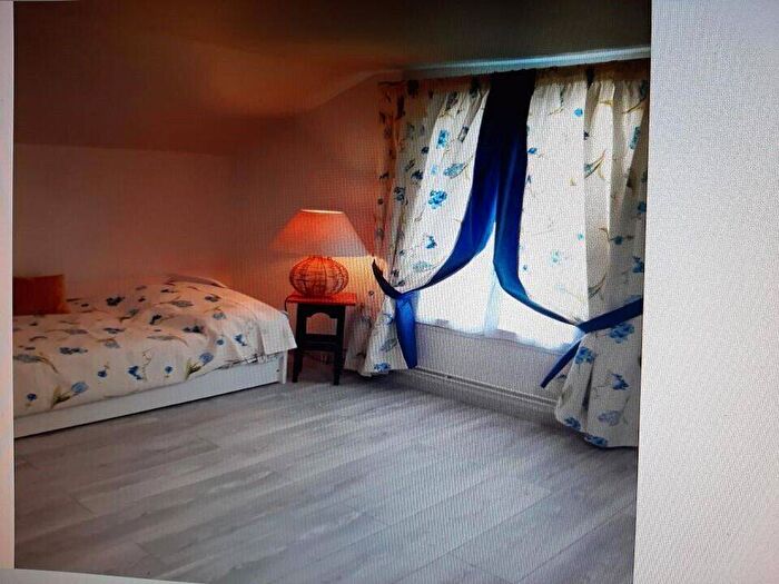Appartement 1 pièce à louer - LEtang, Le Bourget