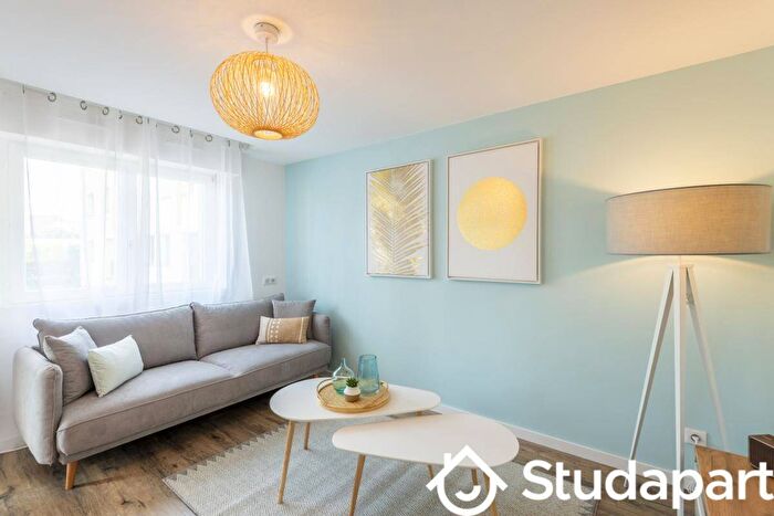 Appartement à louer - Centre Est, Illkirch-Graffenstaden - 1 pièce - 1 chambre