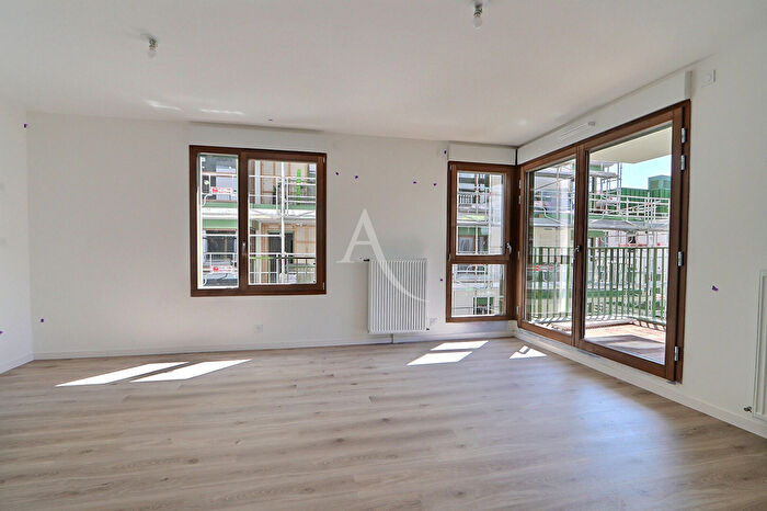 Appartement à vendre - Vitry-sur-Seine, Les Ardoines - 3 pièces - 2 chambres