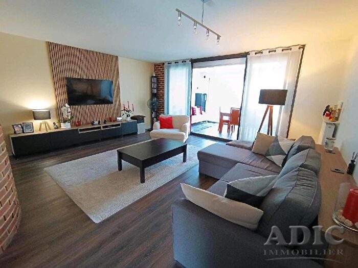 Maison à louer - Puiseux-en-France - 6 pièces - 3 chambres