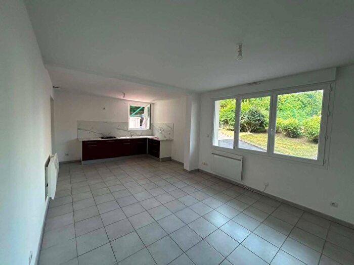 Montreuil-La Neuville-Marquette, Laon : Appartement 3 pièces à louer