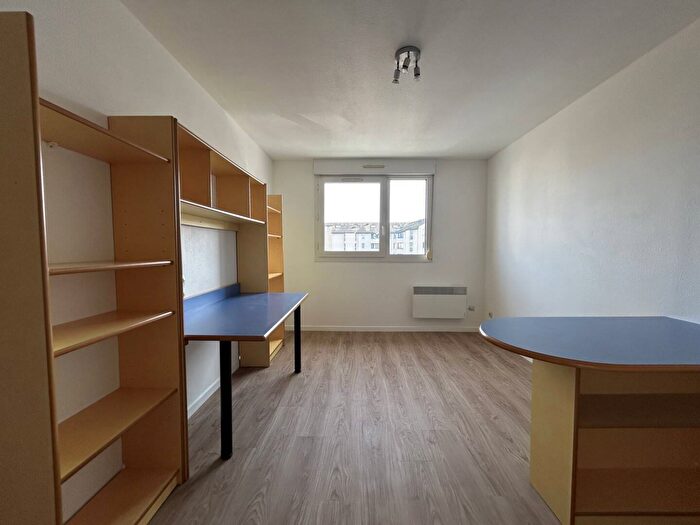 Appartement à louer - La Folie-Couvrechef, Caen - 1 pièce
