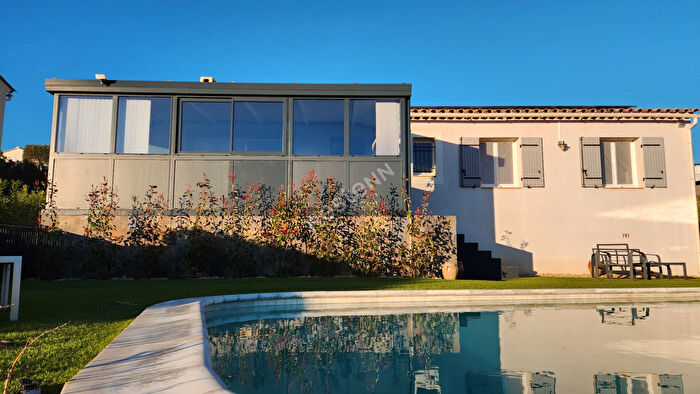 Maison à vendre - Le Castellet - 5 pièces - 4 chambres