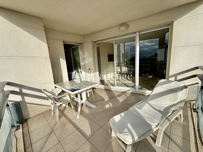 Appartement à vendre - Saint-Laurent-du-Var, Bord de Mer, Port de Plaisance - 3 pièces - 2 chambres