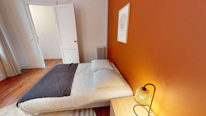 Centre ville, Bordeaux : Appartement 1 pièce à louer