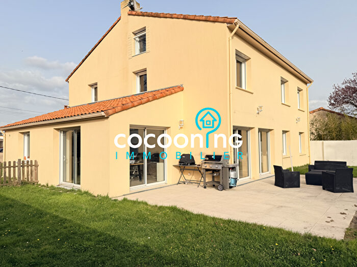 Maison 10 pièces à La Haie-Fouassière, à vendre