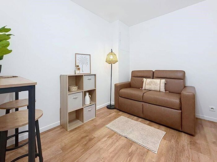 Centre Ville-Charles III, Nancy : Appartement 2 pièces à louer
