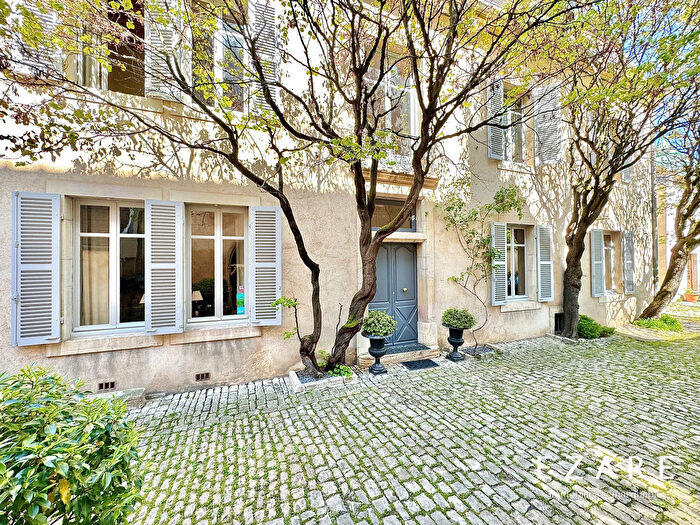 Maison à vendre - Dijon, Centre-ville - 11 pièces - 6 chambres