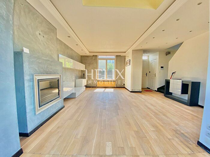 Mont Valérien, Nanterre - Maison 8 pièces à louer