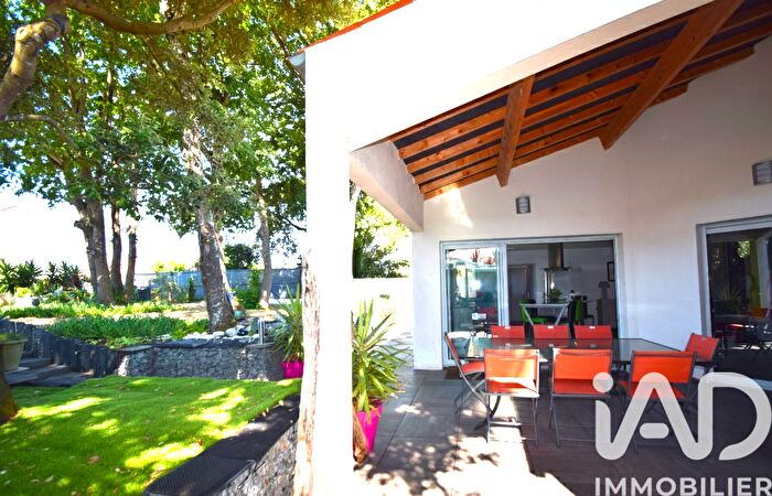 Maison à vendre - Saint-Pierre-dOléron - 8 pièces - 4 chambres