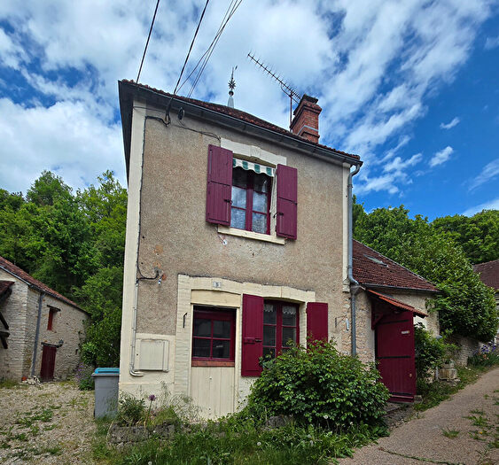 Maison à vendre - Lucy-sur-Cure - 5 pièces - 2 chambres