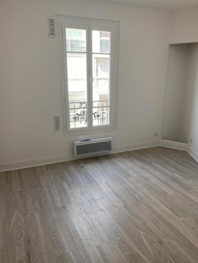 Appartement à vendre - Paris e , Bassin de la Villette - 2 pièces - 1 chambre