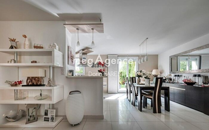 Maison à vendre - Thiais, Pavé de Grignon - 6 pièces - 4 chambres