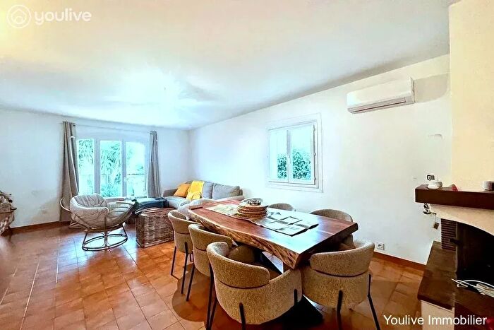 Maison à vendre - Prunelli-di-Fiumorbo - 5 pièces - 4 chambres