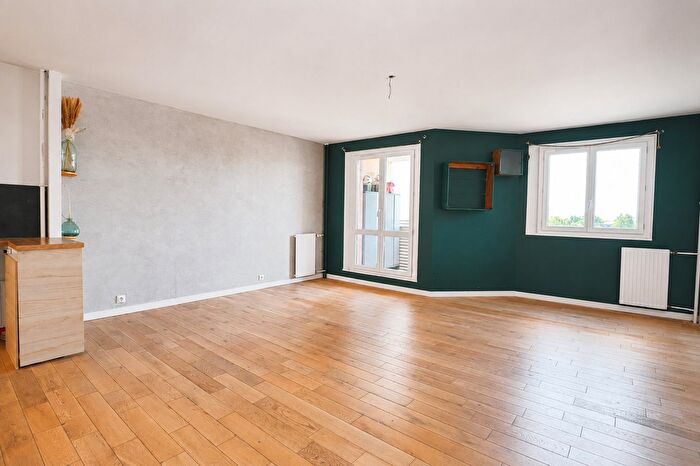 Montreuil, Bel Air, Grand Pêchers : Appartement 4 pièces à vendre