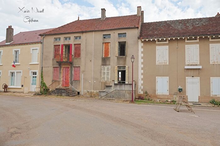 Maison à vendre - Cheilly-lès-Maranges - 10 pièces - 6 chambres